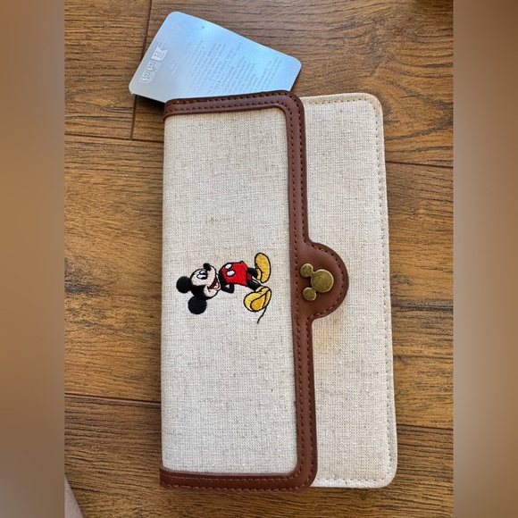 Disney | Bags | Disney Mickey Mouse Clutch | Poshmark